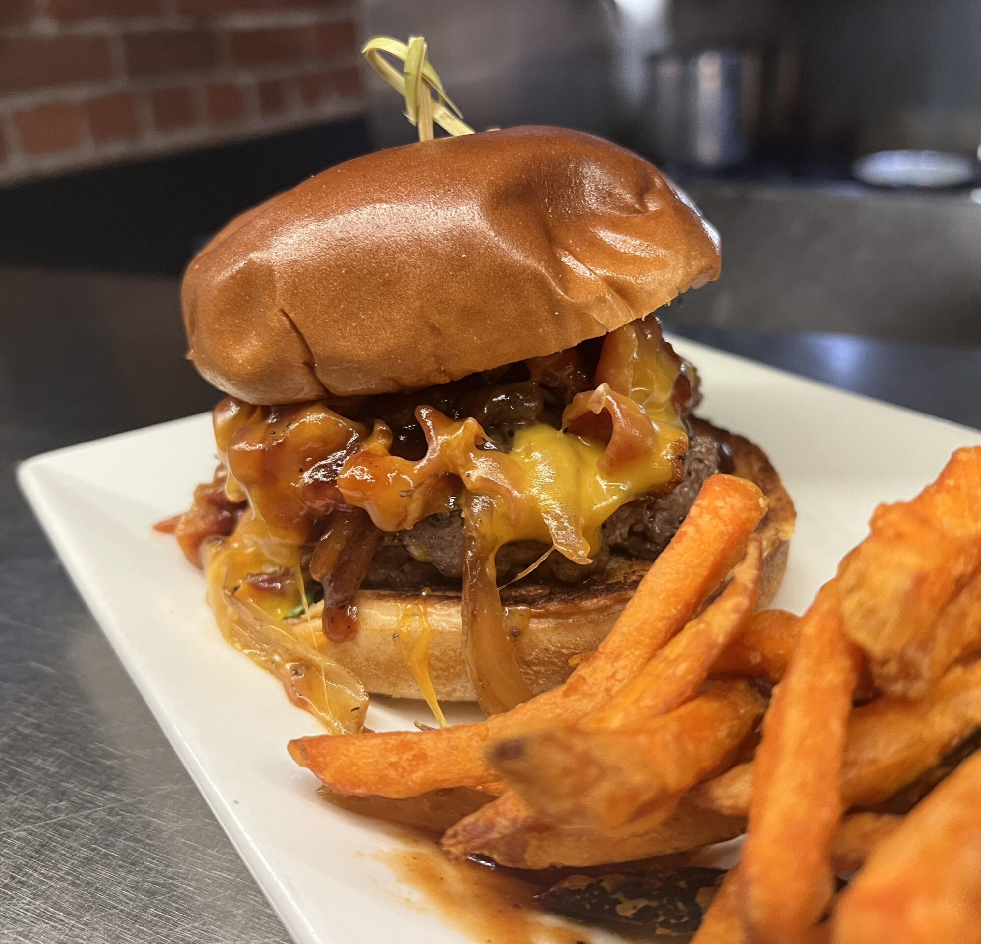 The 411 Restaurant & Lounge | Just another smartonlineorder.com site