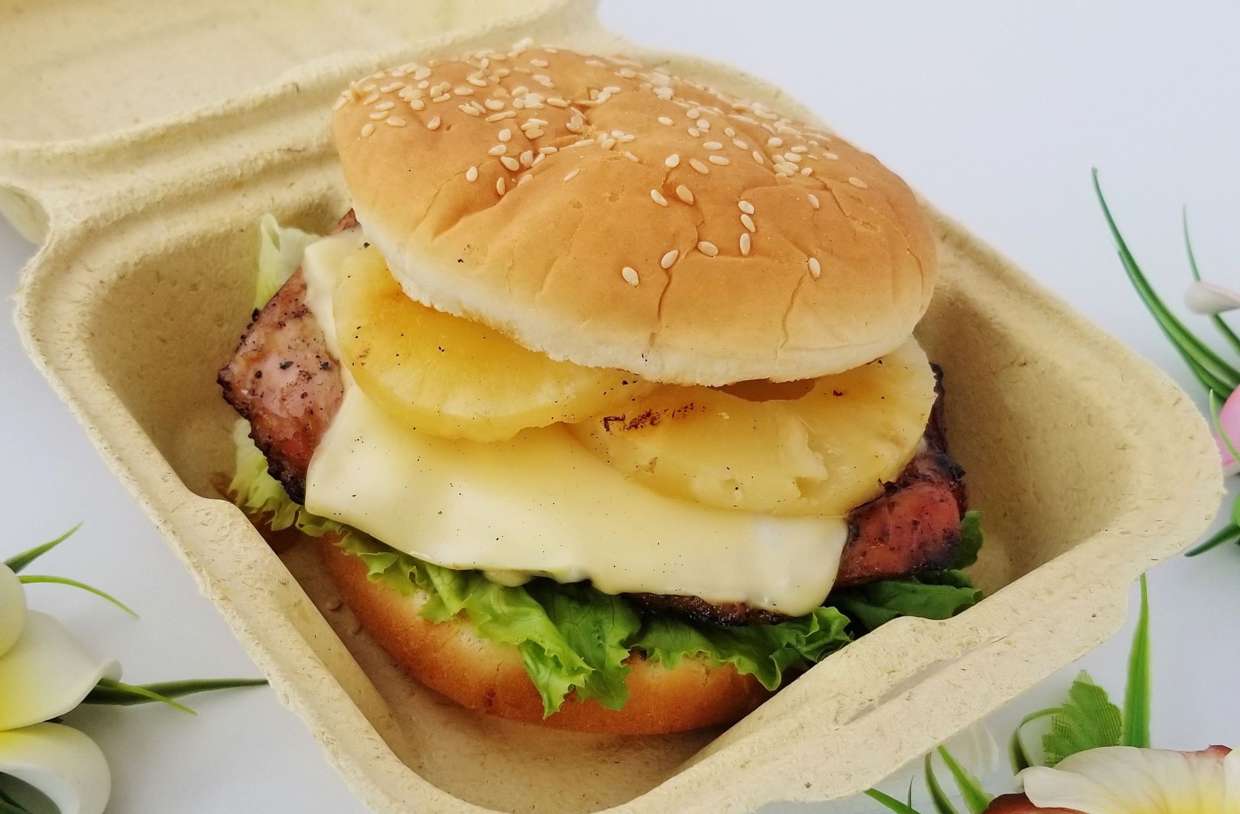 Aloha! - Roxy's Island Grill