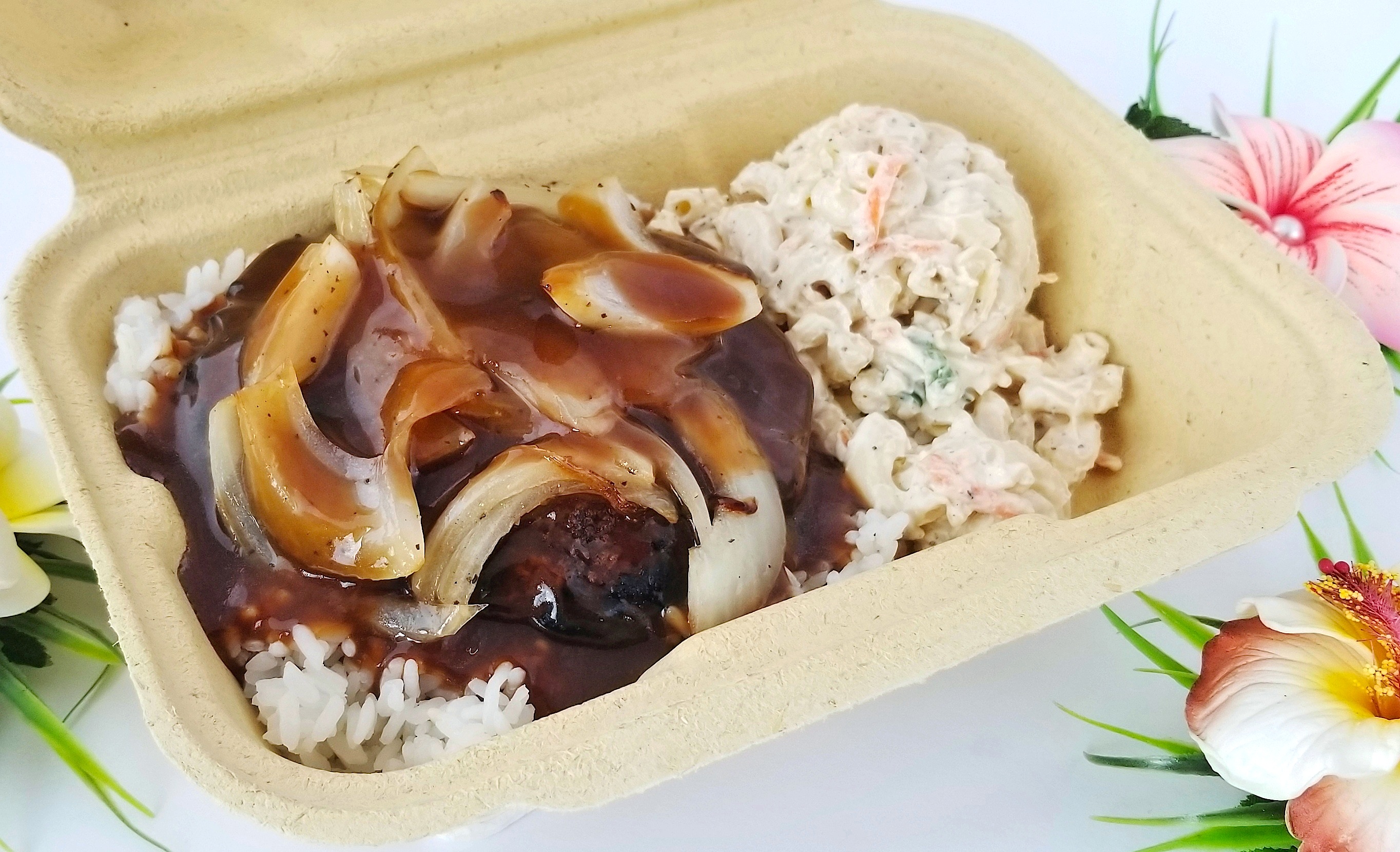 Aloha! - Roxy's Island Grill